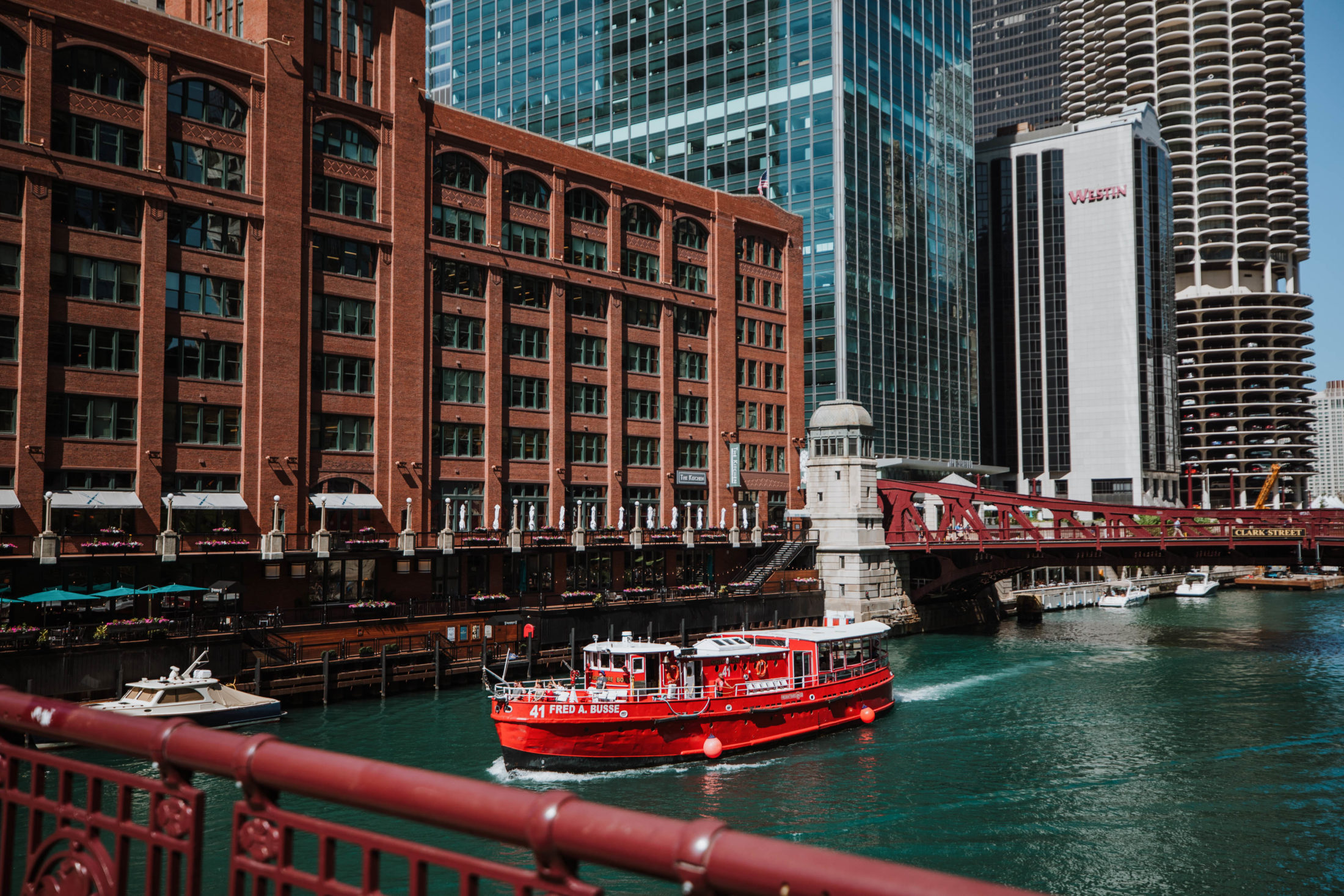 Chicago Loop Hotel - Club Quarters Hotel - Central Loop